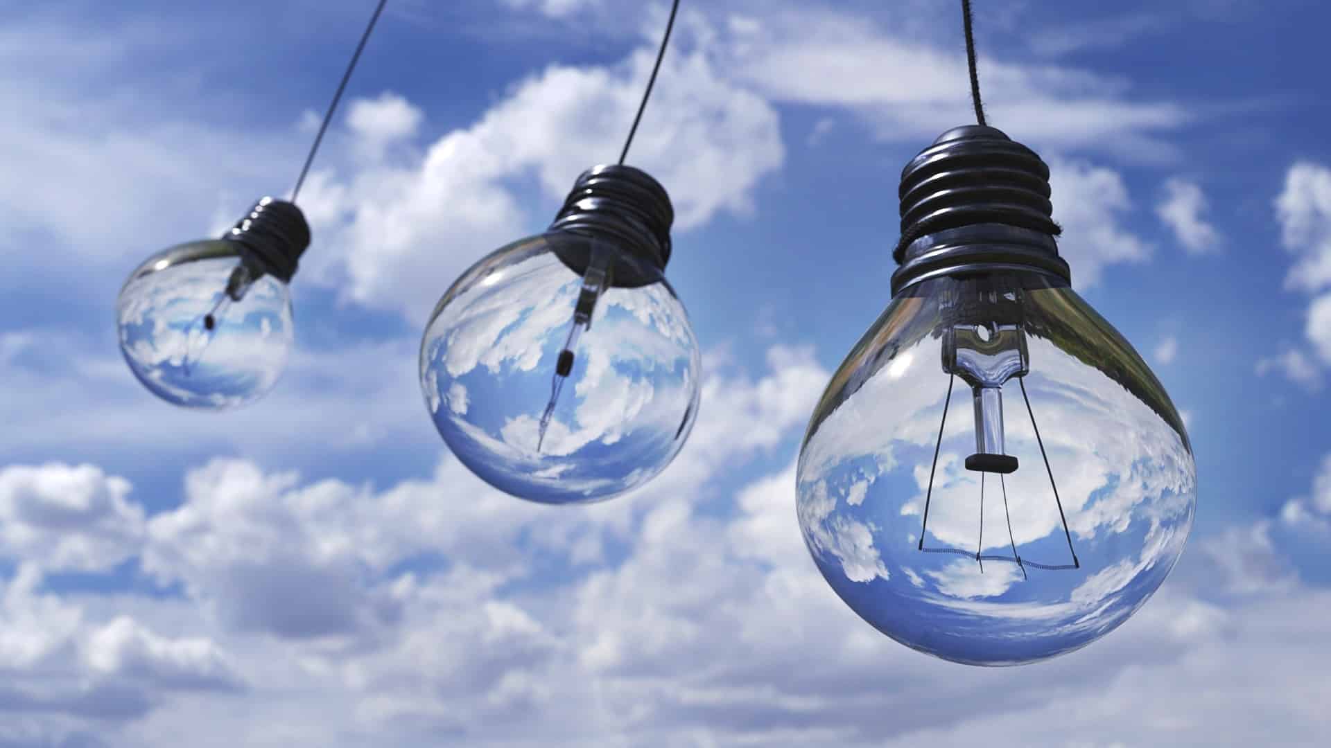 Perbandingan Lampu Highbay dan Downlight: Mana yang Lebih Cocok untuk ...